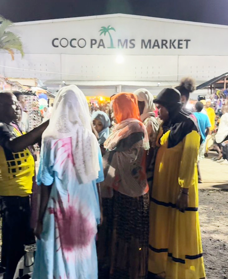 Reportage au Marché Coco Palms d’Iconi / Le lieu connait un rush en ...